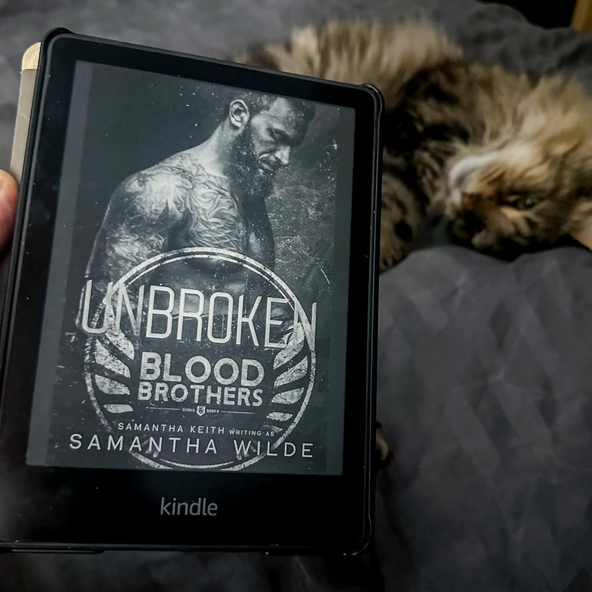 Unbroken Book Review – NO SHELF CONTROL