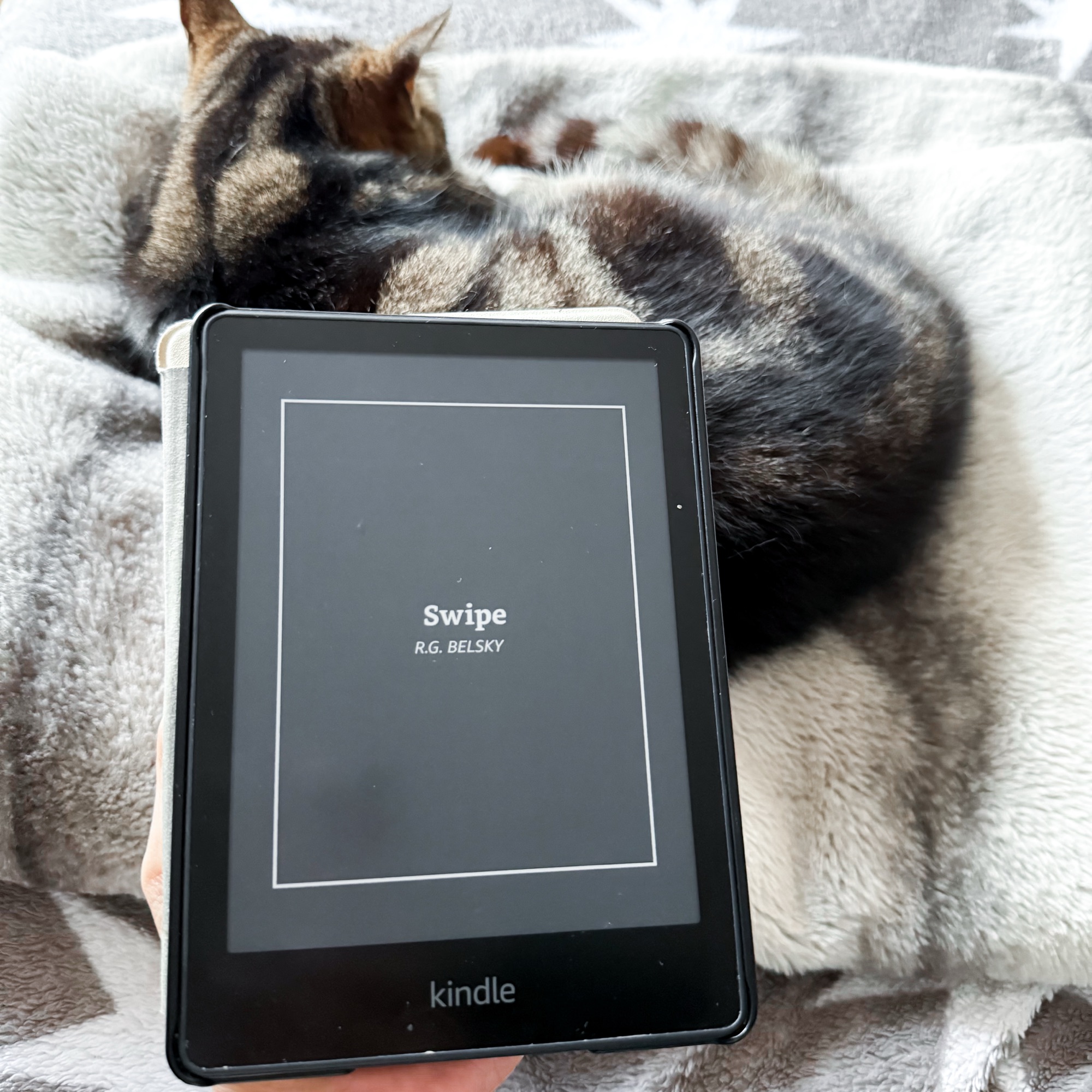 Swipe Book Review – NO SHELF CONTROL